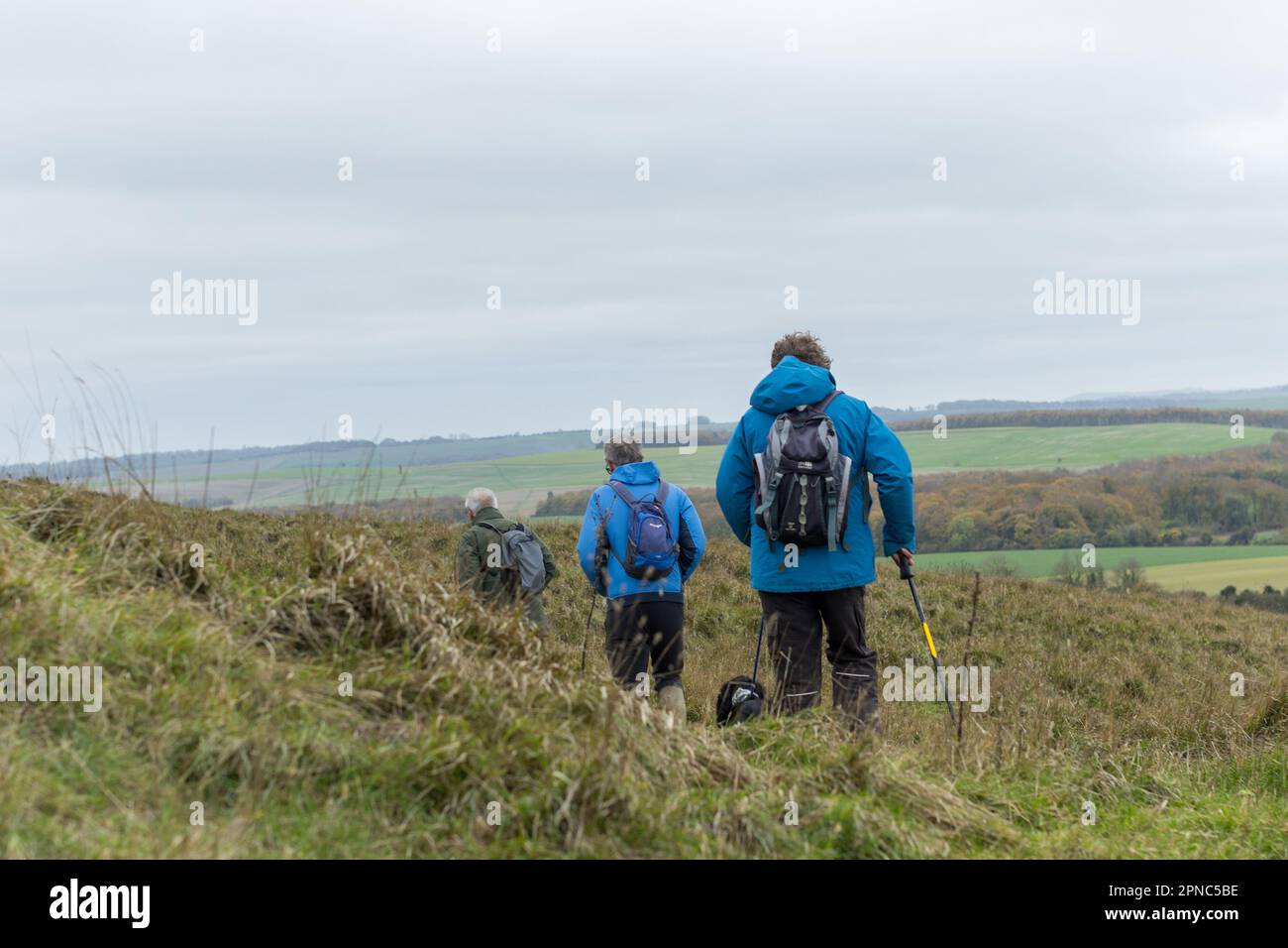 Peopling hiking hi-res stock photography and images - Alamy