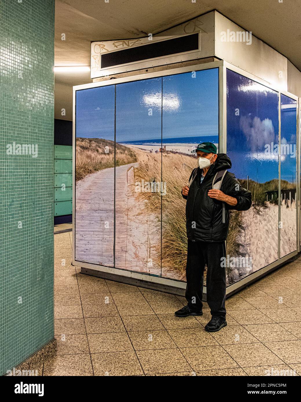 Berlin wedding 19 hi-res stock photography and images - Alamy