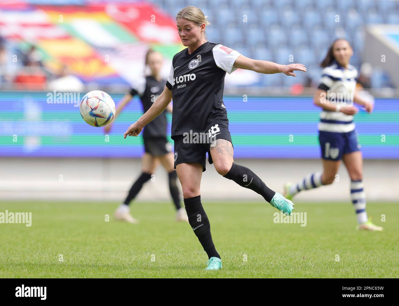 Verena hanshaw hi-res stock photography and images - Alamy