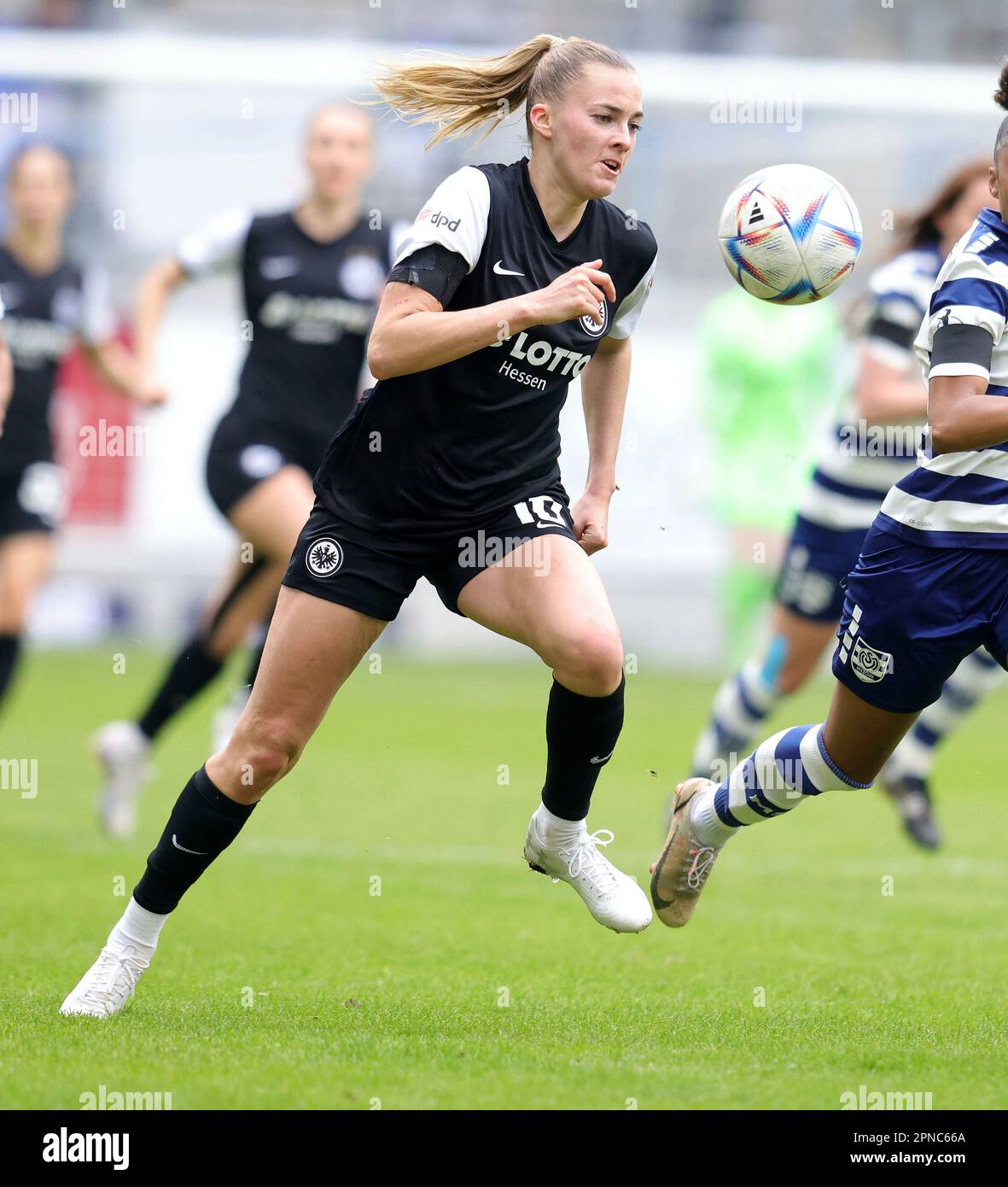 Duisburg, Deutschland. 16th Apr, 2023. firo : 04/16/2023, football ...