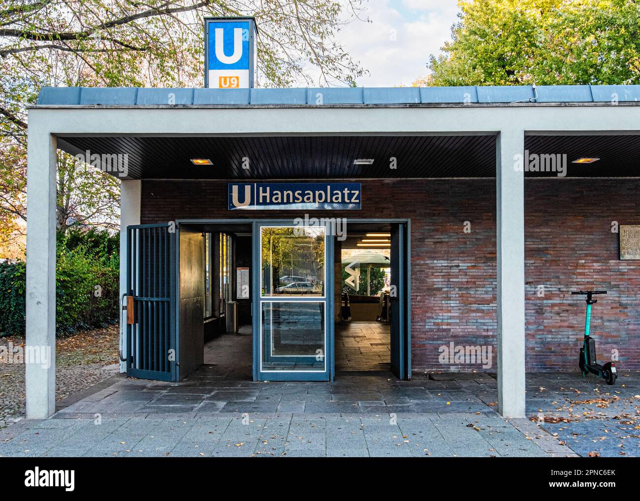 Hansaplatz U-Bahn underground railway station exterior opened 1961 ...
