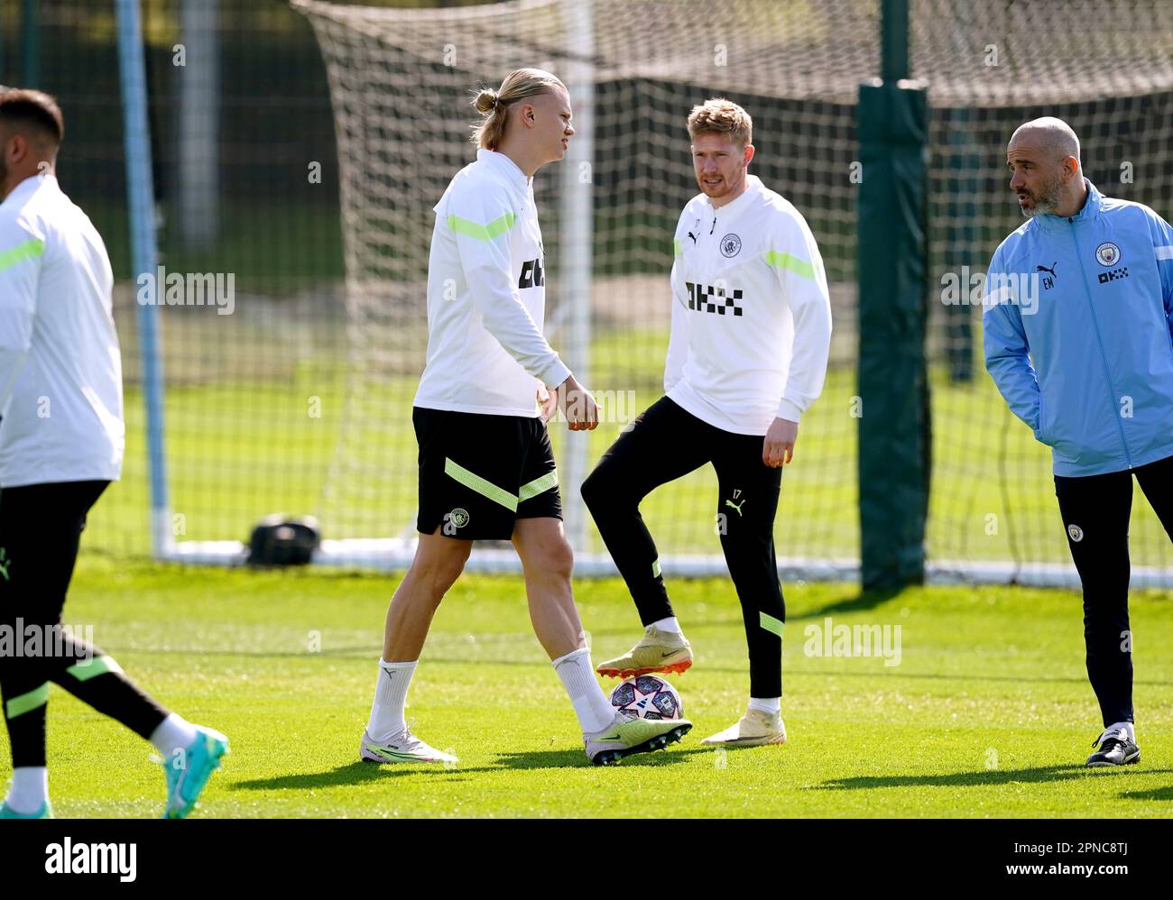 Manchester City's Erling Haaland (left) and Kevin De Bruyne during a ...