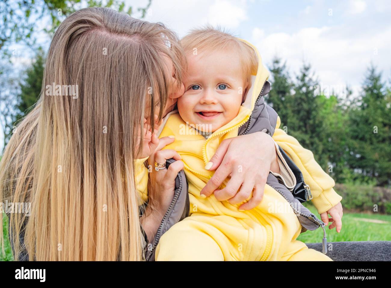 Beauty in motherly love hi-res stock photography and images - Alamy