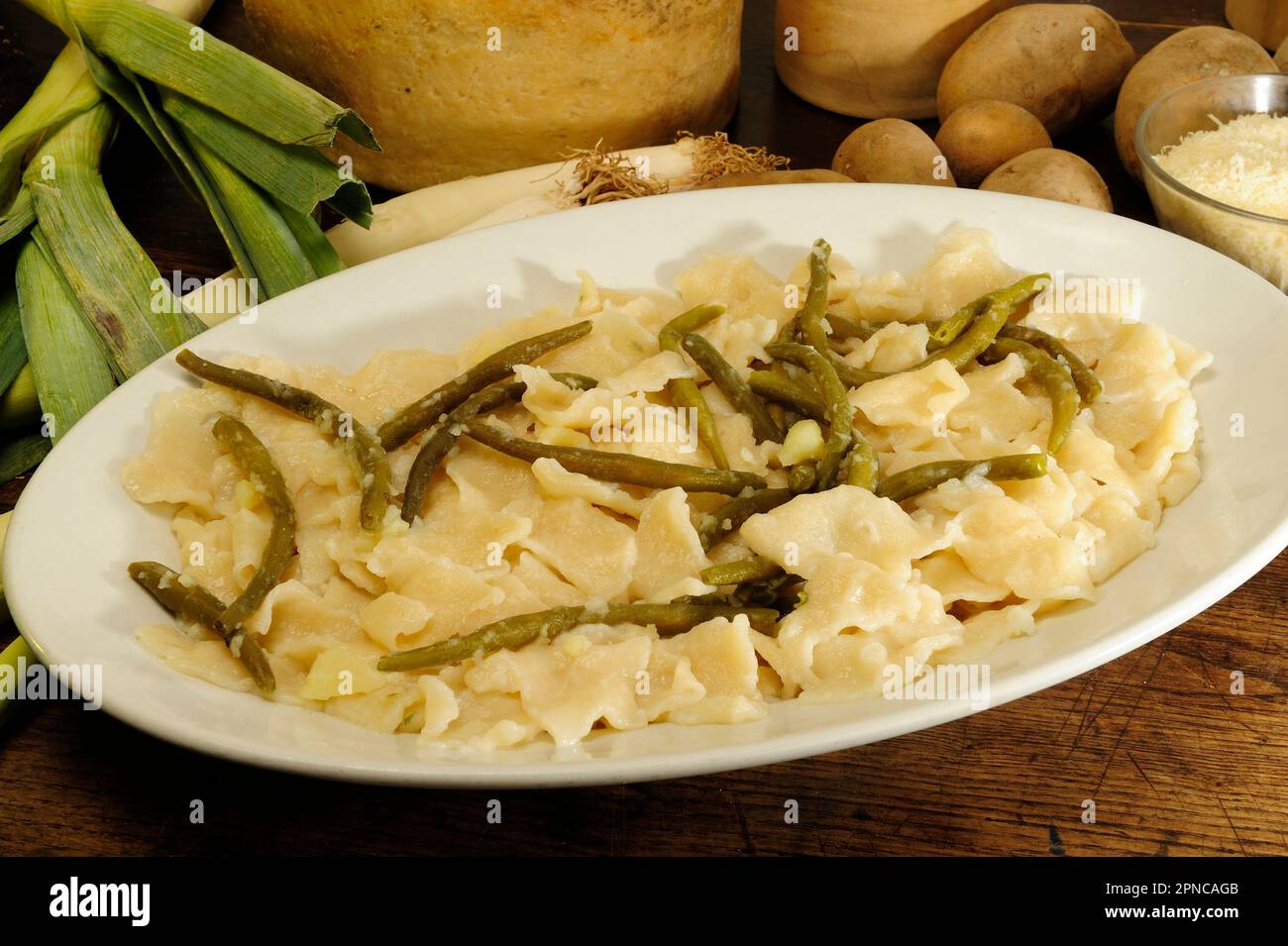 Streppa e caccia c'e, fresh pasta with green beans, a typical dish of ...