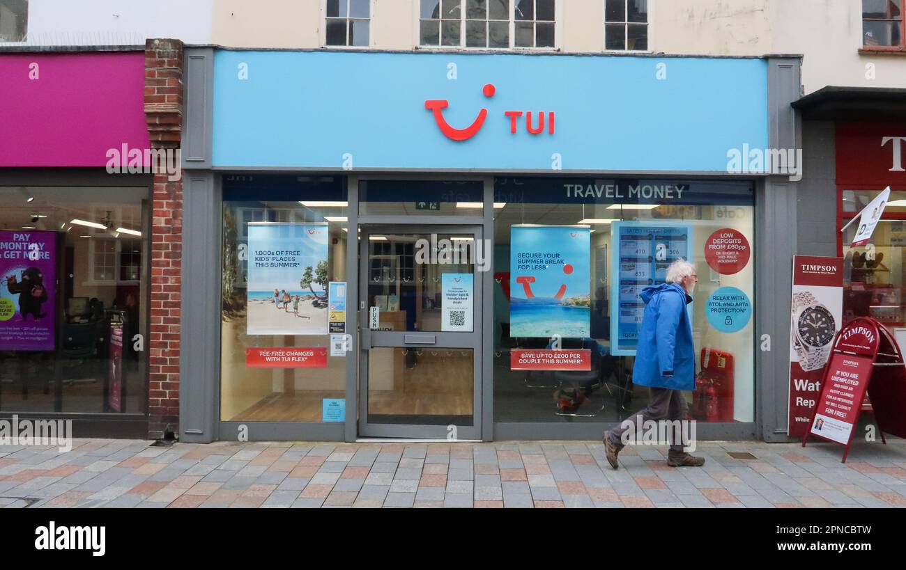 Tui 2023 hi-res stock photography and images - Alamy