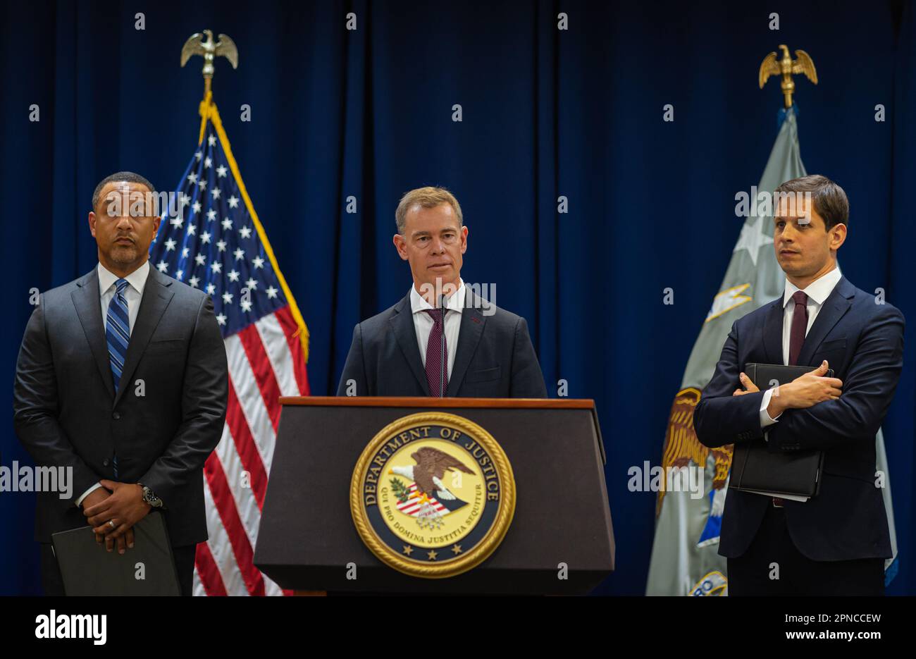 Law enforceent hi-res stock photography and images - Alamy