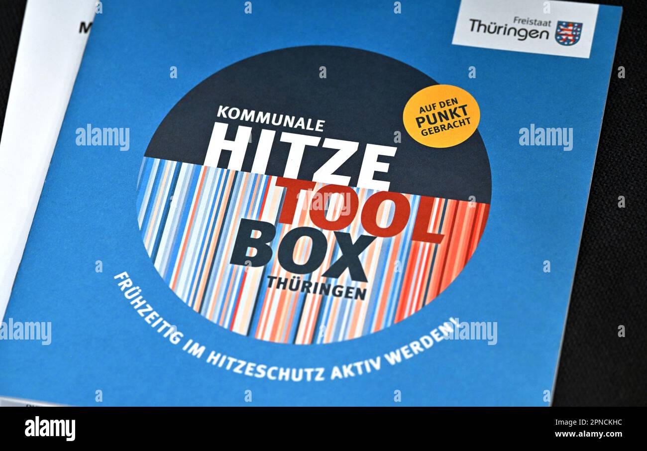 Erfurt, Germany. 18th Apr, 2023. A folder labeled "Heat Tool Box" is ...