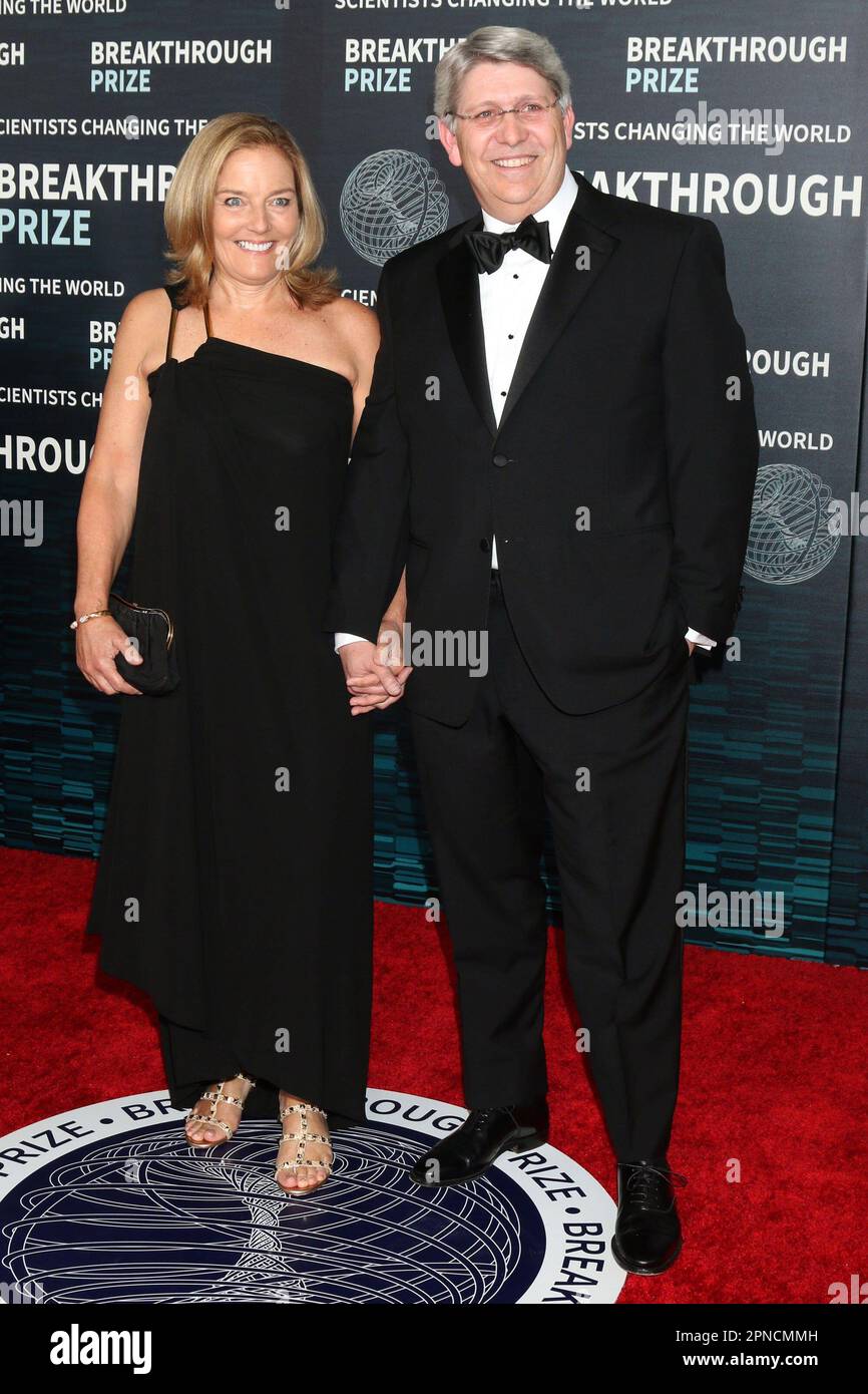 Lynn Seely, guest at arrivals for Ninth Annual Breakthrough Prize ...