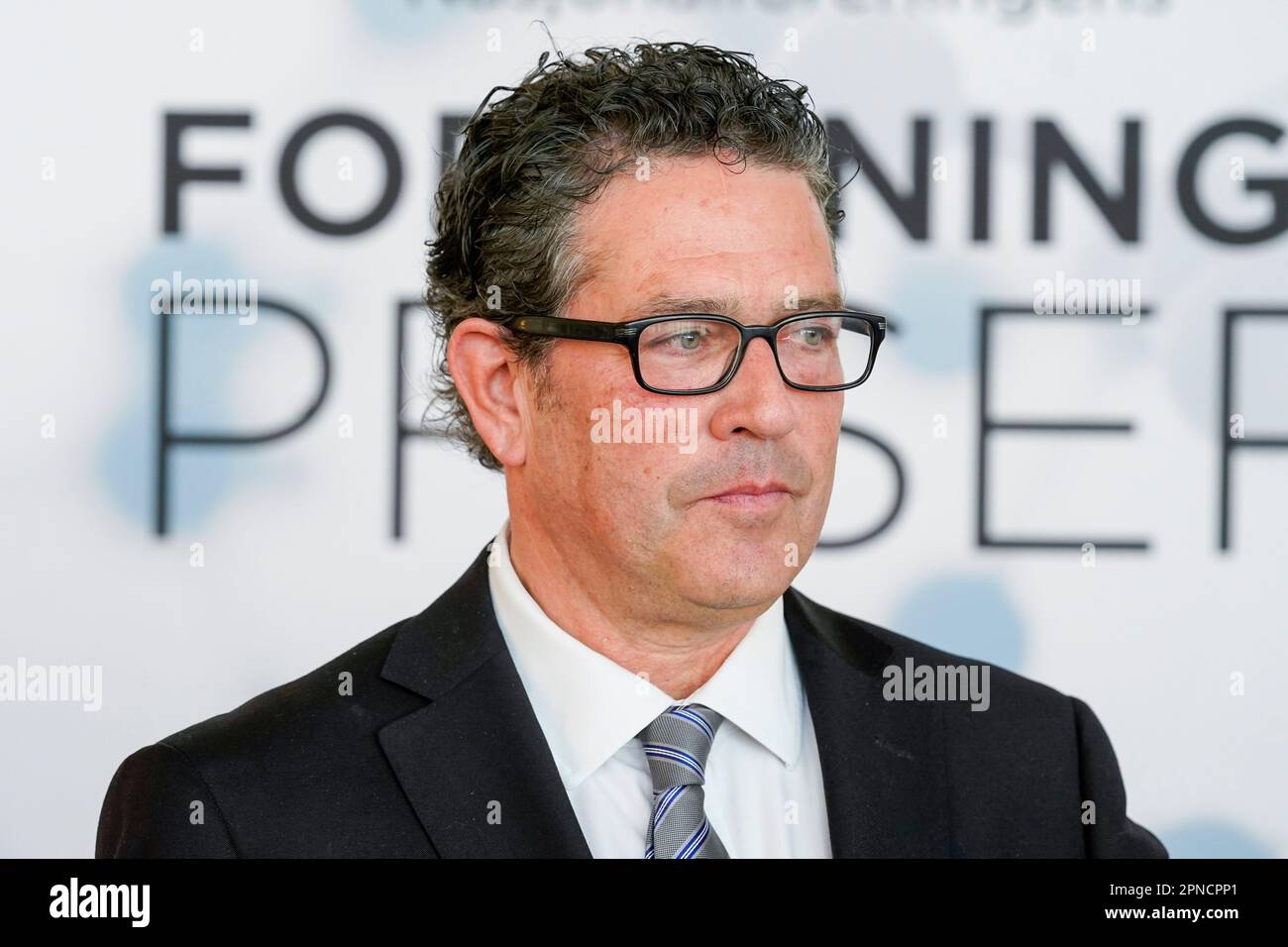 Oslo 20230418.Professor Dan Atar at Oslo University Hospital receives ...