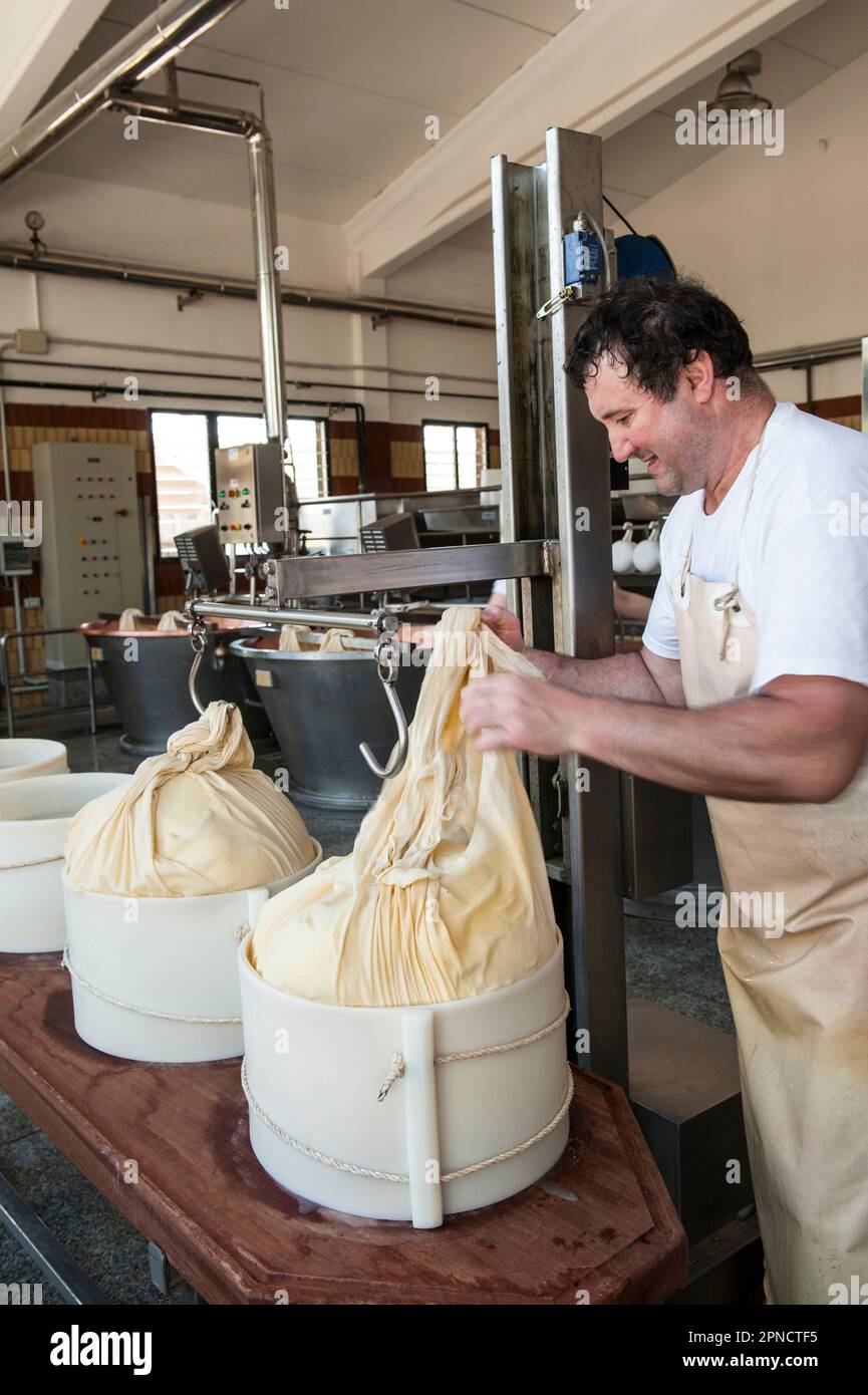 Hombre gourmet hi-res stock photography and images - Alamy