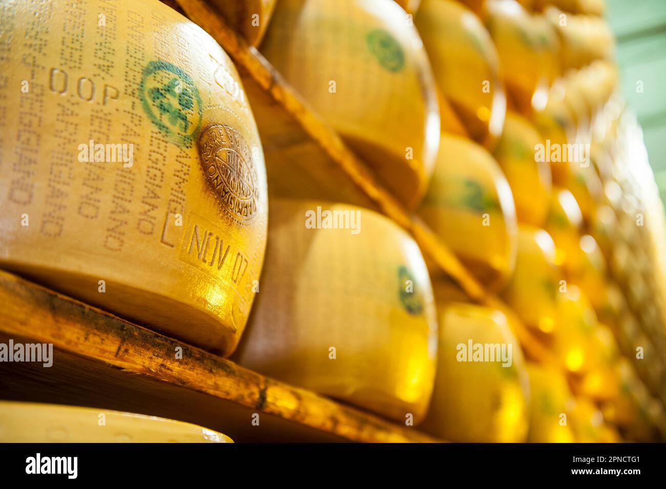 Hombre gourmet hi-res stock photography and images - Alamy