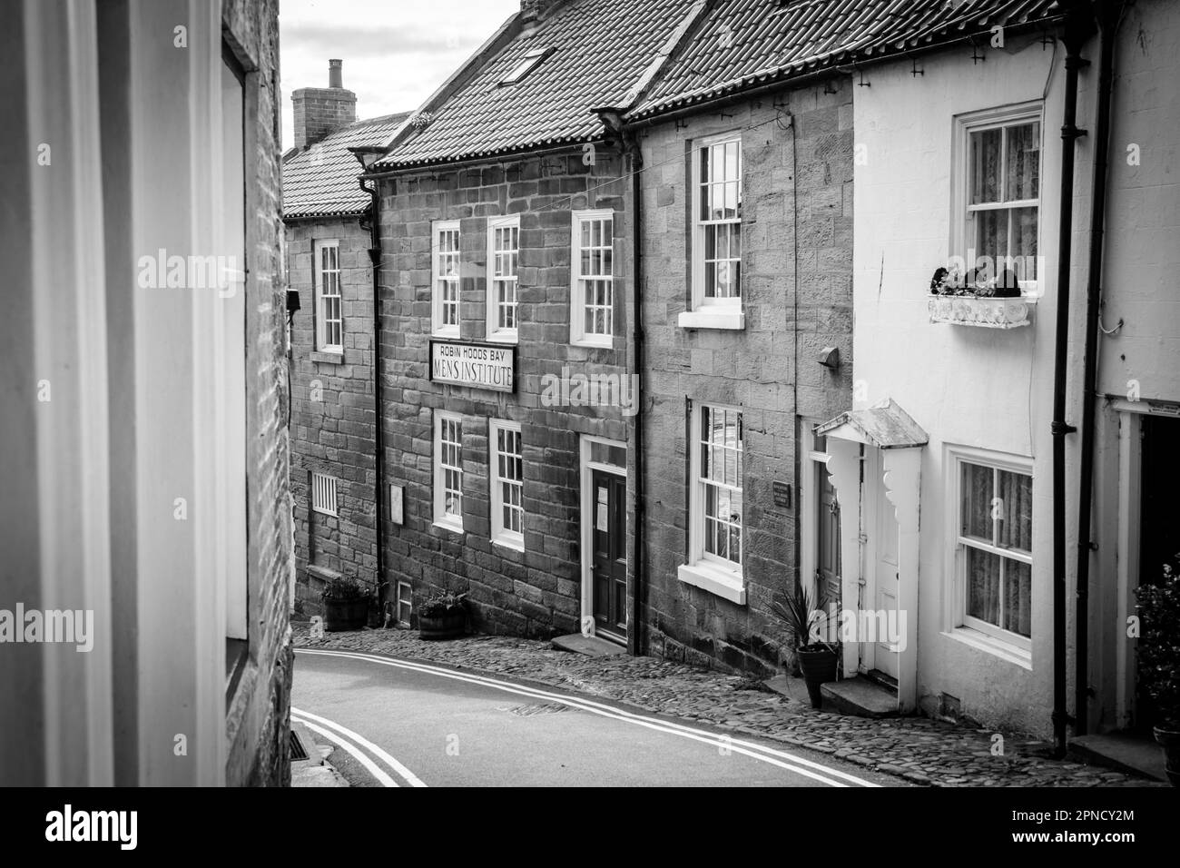Robin street Black and White Stock Photos & Images - Alamy