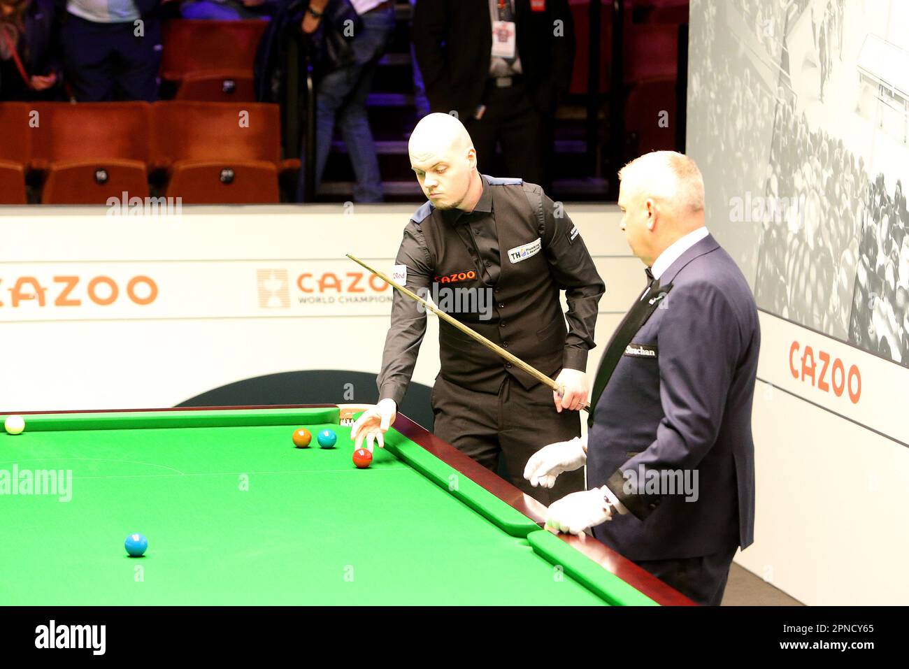 Sheffield, UK. 18th Apr, 2023. 18th April 2023; The Crucible, Sheffield ...