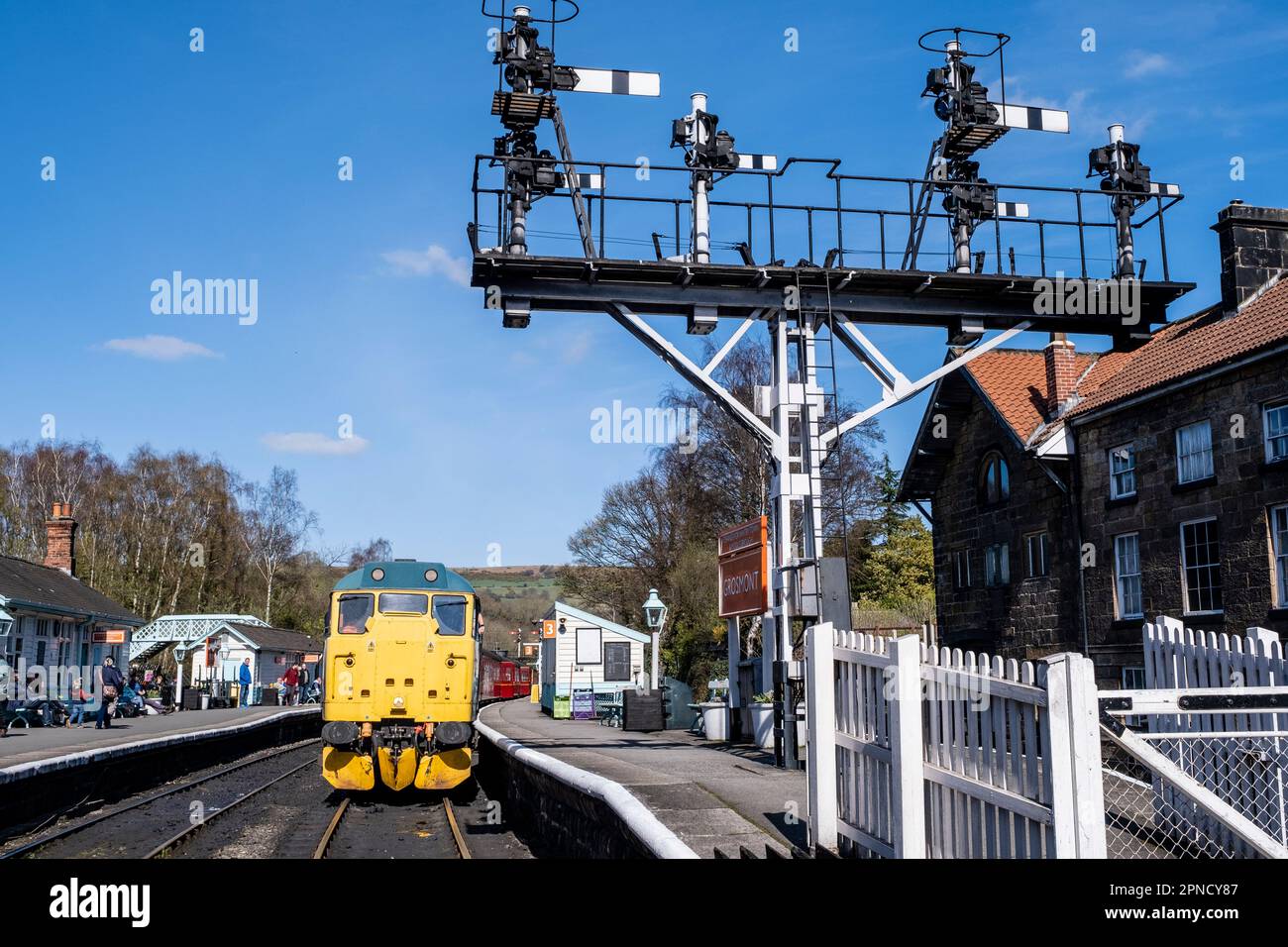 Grosmont Train Station on the preserved heritage, North Yorkshire Moors ...