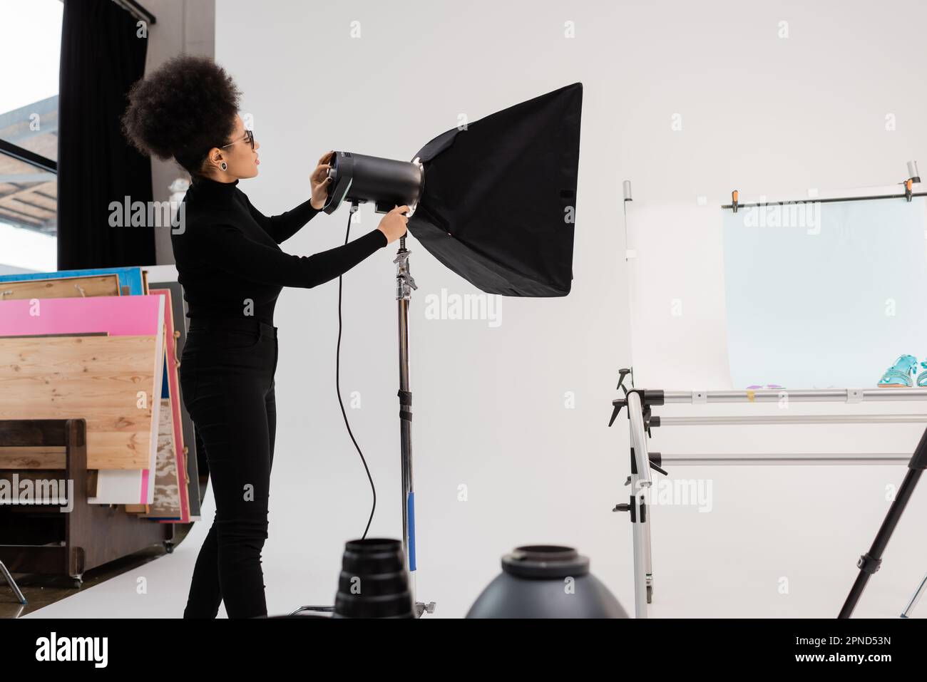 Reflector lamps hi-res stock photography and images - Alamy