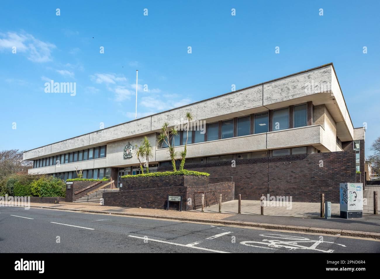 Brighton, April 17th 2023: Hove Trial Centre Stock Photo - Alamy