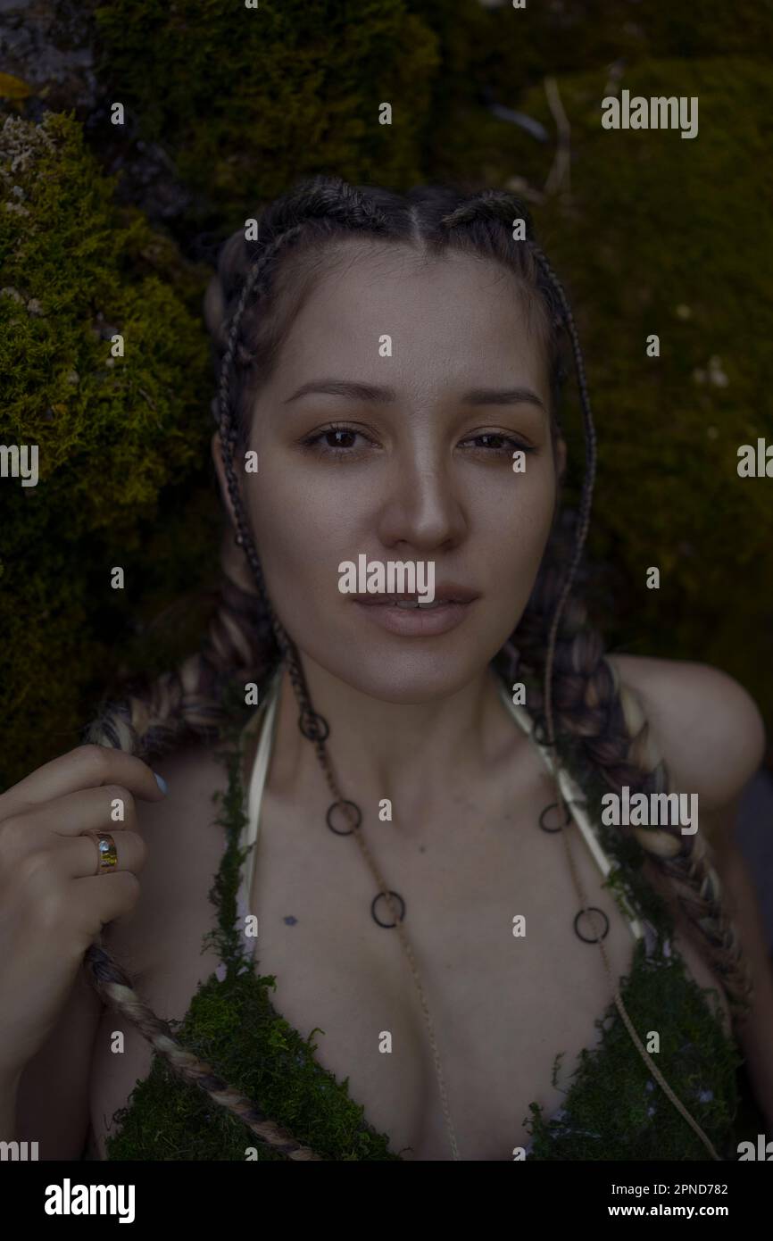 Beautiful girl dreadlocks hair hi-res stock photography and images - Alamy