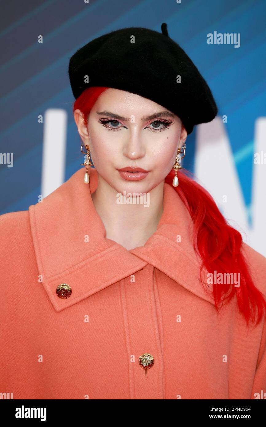 Abby roberts hi-res stock photography and images - Alamy