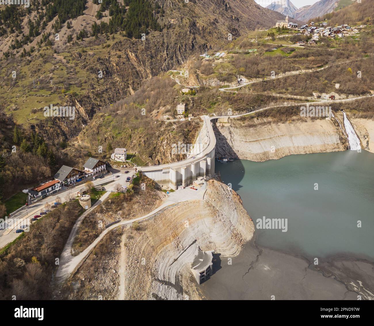 Waterfall lac du chambon hi-res stock photography and images - Alamy