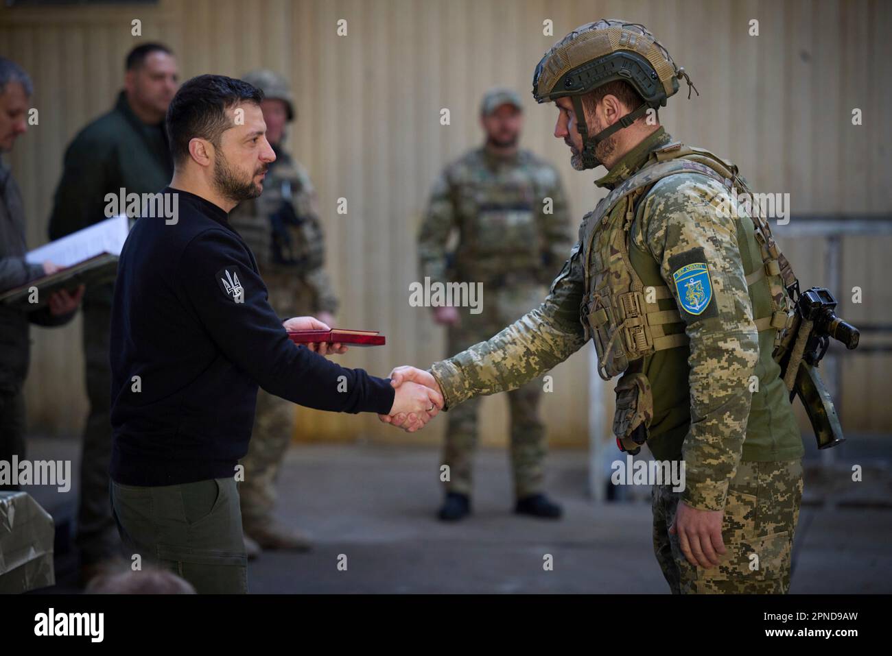 Military units camouflage hi-res stock photography and images - Alamy