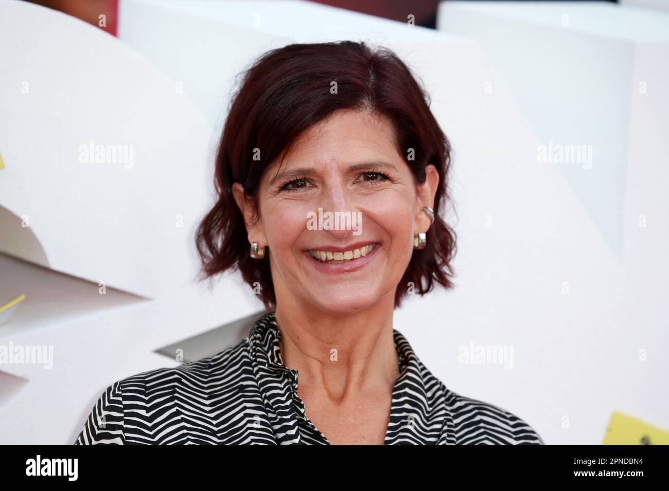 Julie lockhart hi-res stock photography and images - Alamy