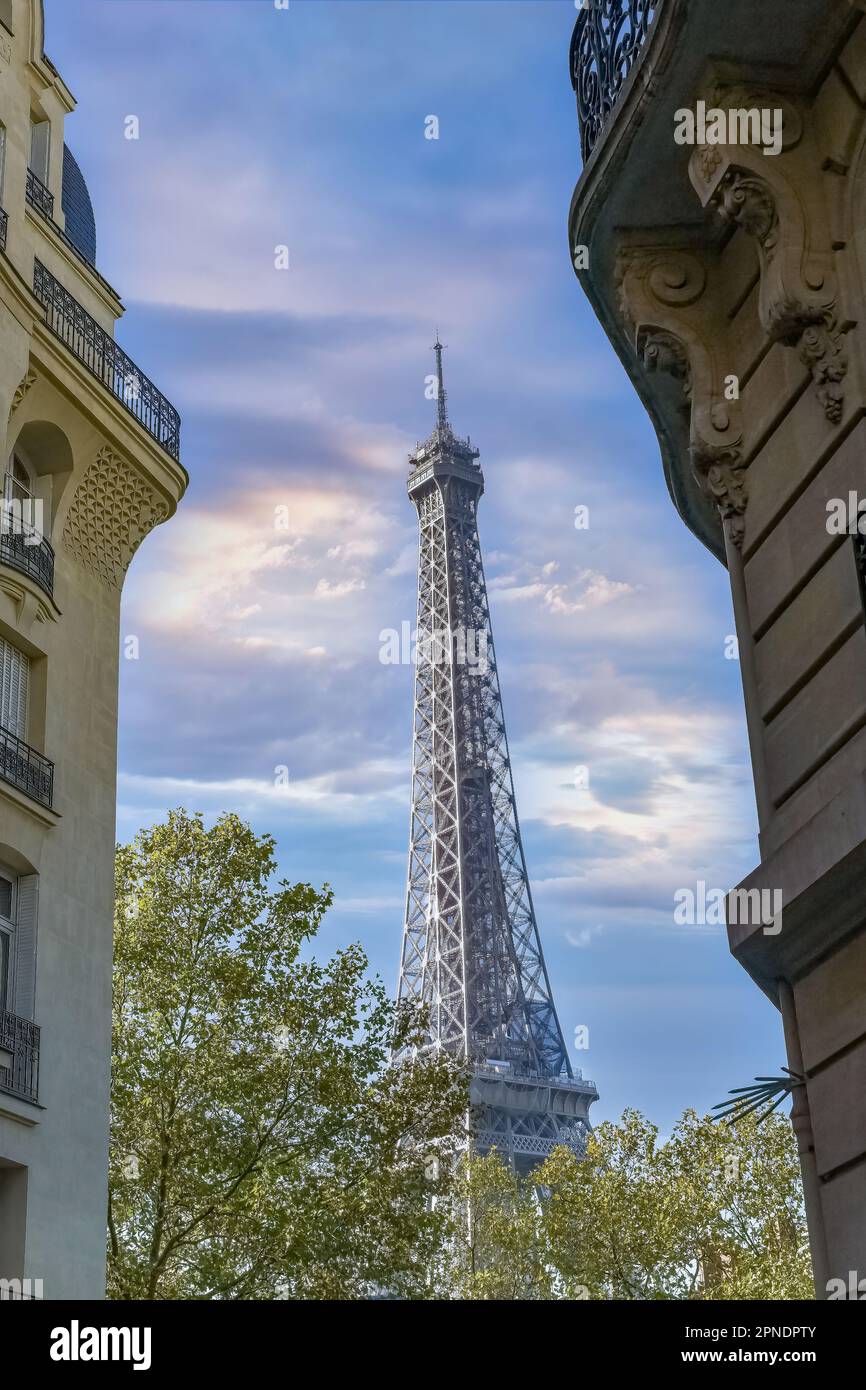 Rapp paris hi-res stock photography and images - Alamy