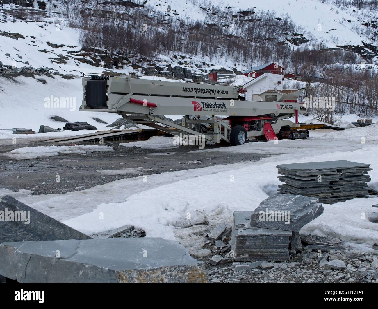 Coal range hi-res stock photography and images - Alamy