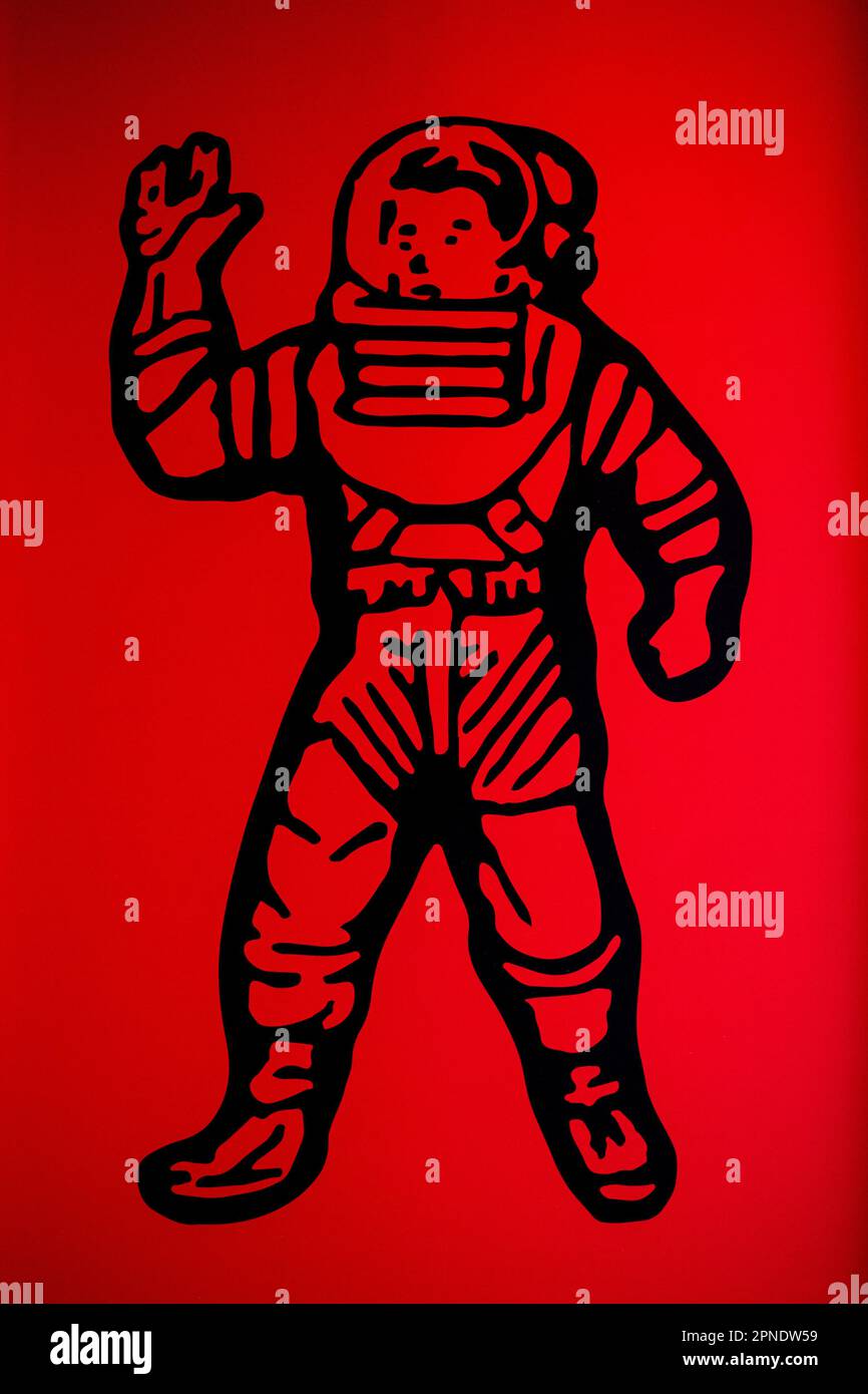 Image of an astronaut hi-res stock photography and images - Alamy