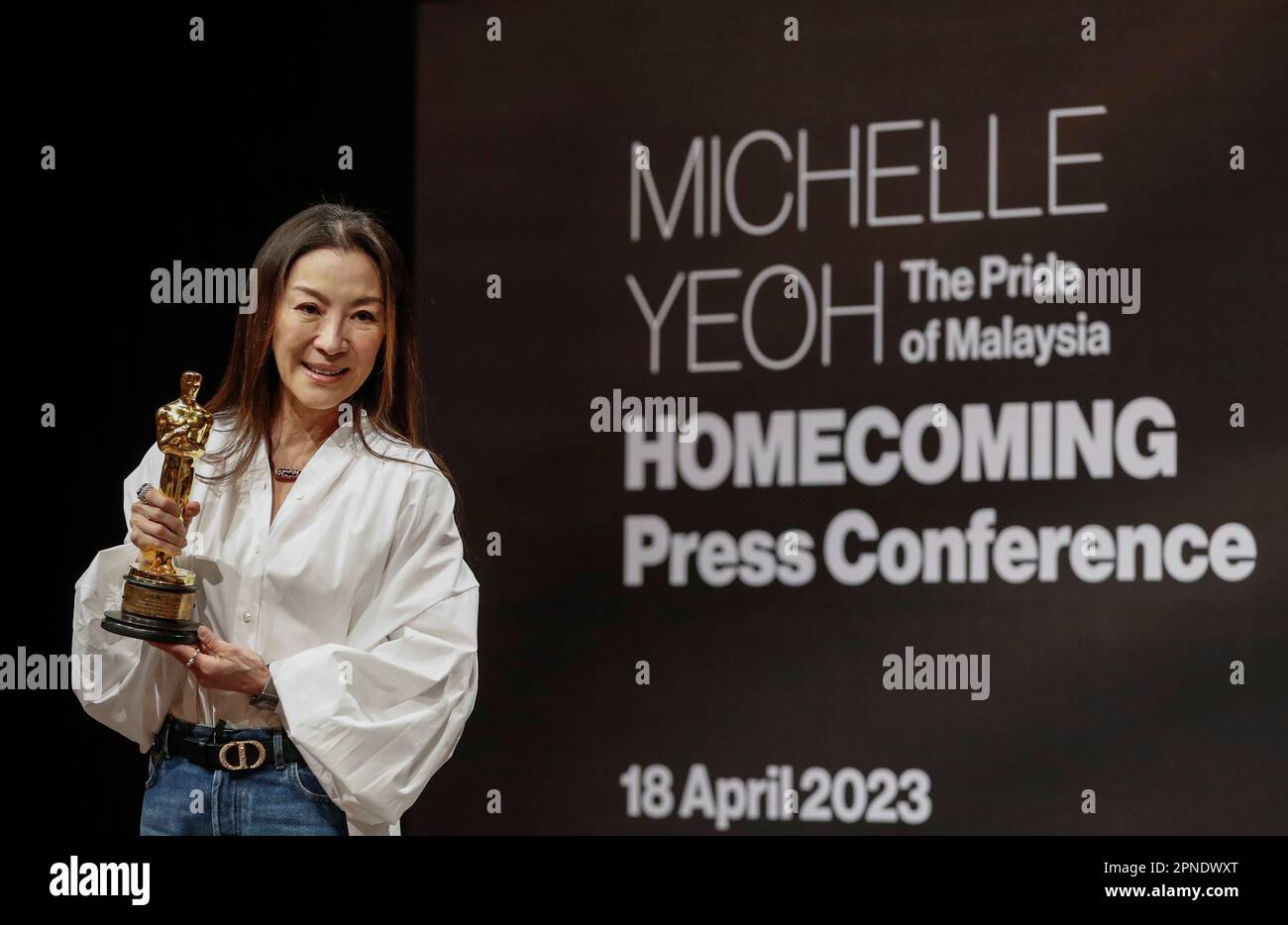 Michelle yeoh everything everywhere hi-res stock photography and images - Alamy
