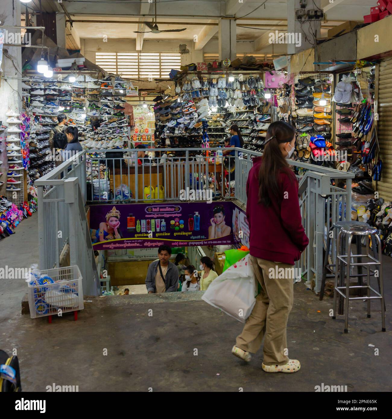 Inside the Orussey Market, Phnom Penh,Cambodia Stock Photo - Alamy