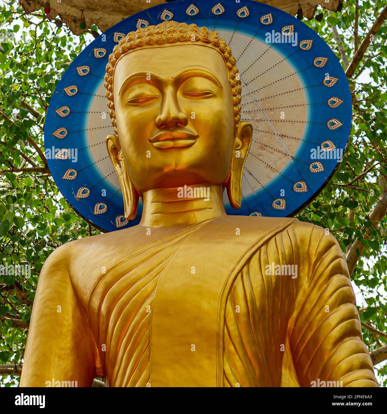 The sitting Buddha at the Preah Putt Mean Bon Pagoda, Phnom Penh ...