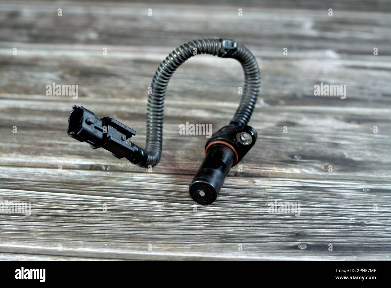 Crankshaft position sensor, A crank sensor (CKP), an electronic device ...