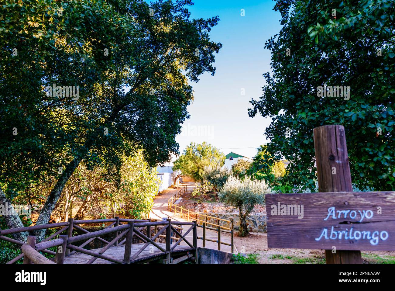 Spanish side. Smallest international bridge in the world, over the ...