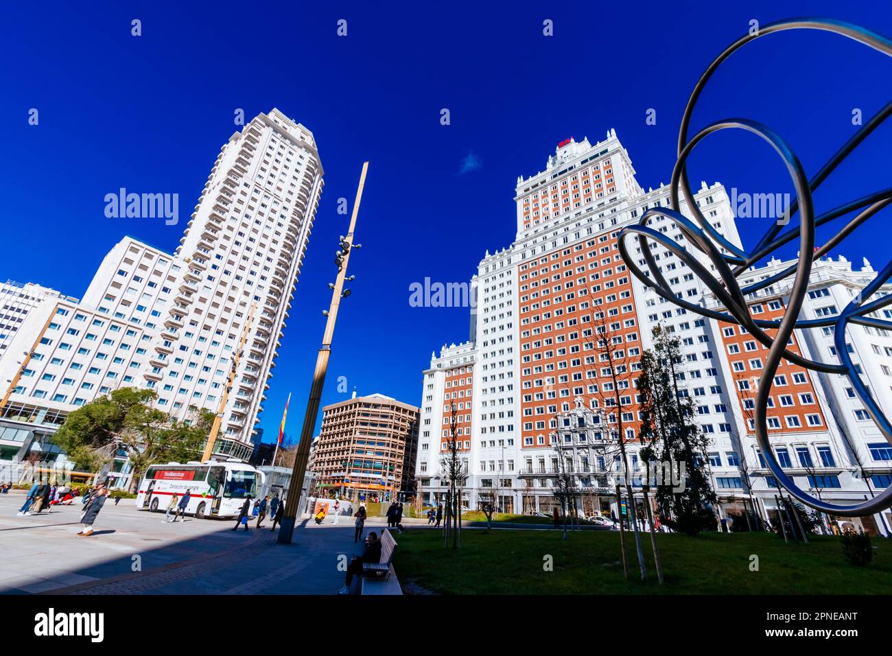 Two prominent skyscrapers, Edificio España - Spain Building (R) and ...