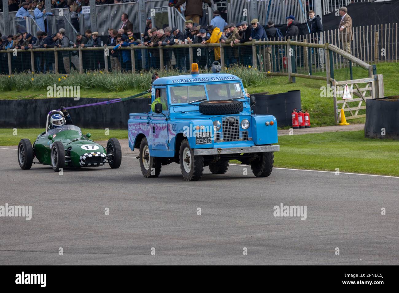 April 2023 - Classic series 2 Land Rovers working on recovery at ...
