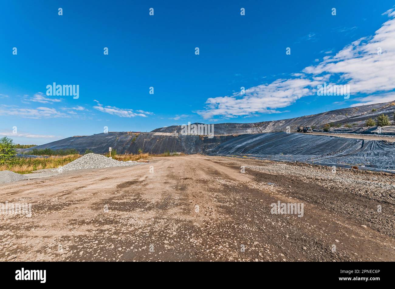 Graded dirt roads hi-res stock photography and images - Alamy