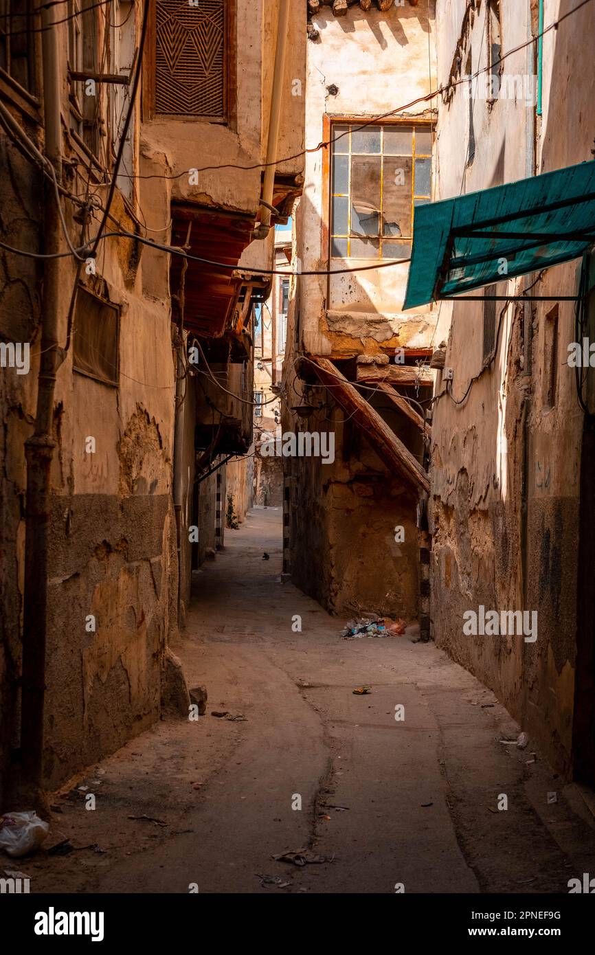 narrow street in old town, Damascus, Syria Stock Photo - Alamy