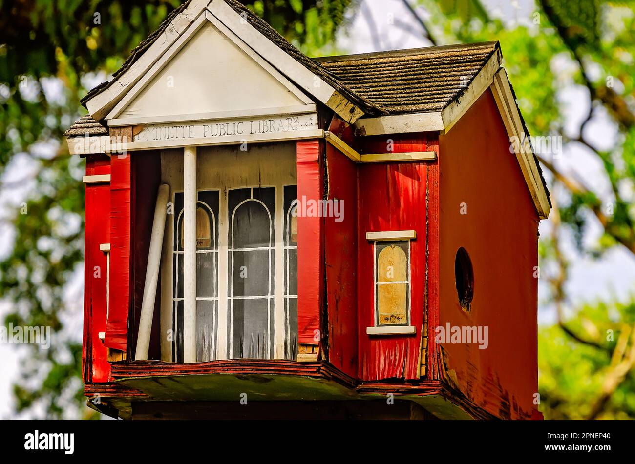 Birdhouse library hi-res stock photography and images - Alamy