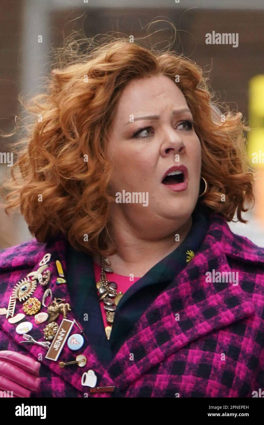 New York, NY, USA. 18th Apr, 2023. Melissa McCarthy on location for ...