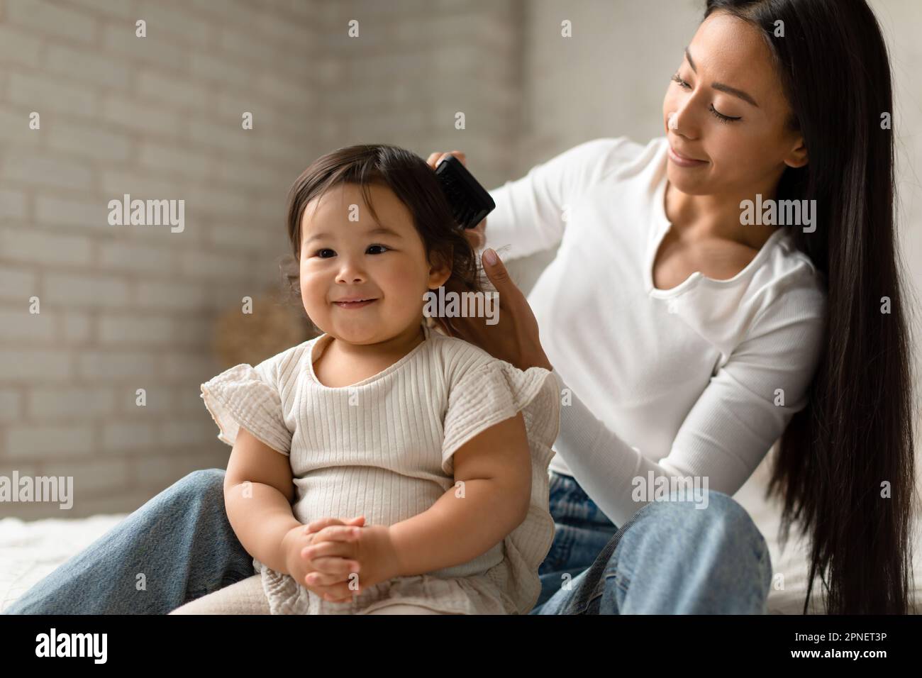 Korean Baby And Mommy