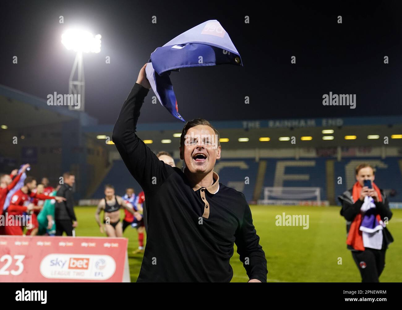 Leyton Orient manager Richie Wellens celebrates promotion to Sky Bet ...