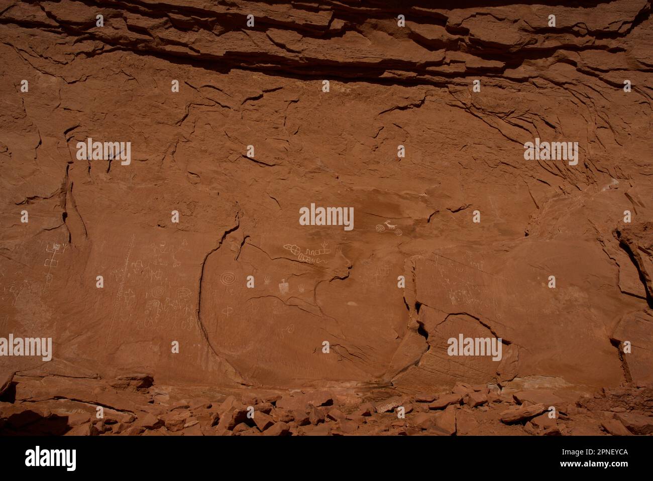 A prehistoric petroglyph panel in Utah's Grand Gulch Stock Photo - Alamy