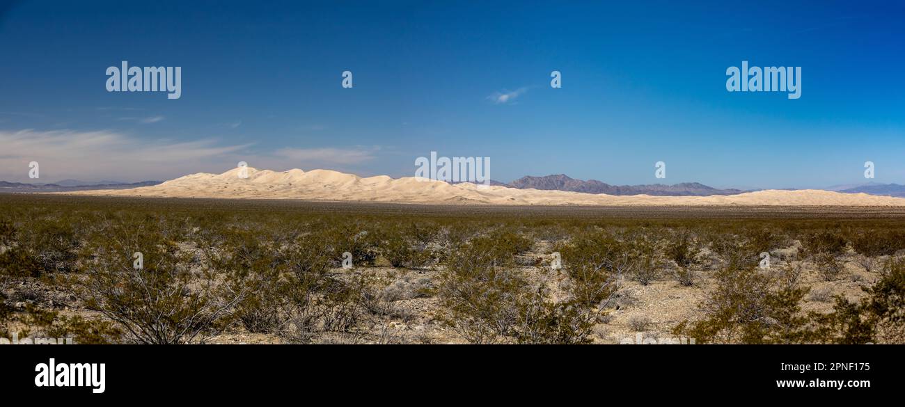 Kelso Sand Dunes in the Mojave National Preserve Stock Photo - Alamy
