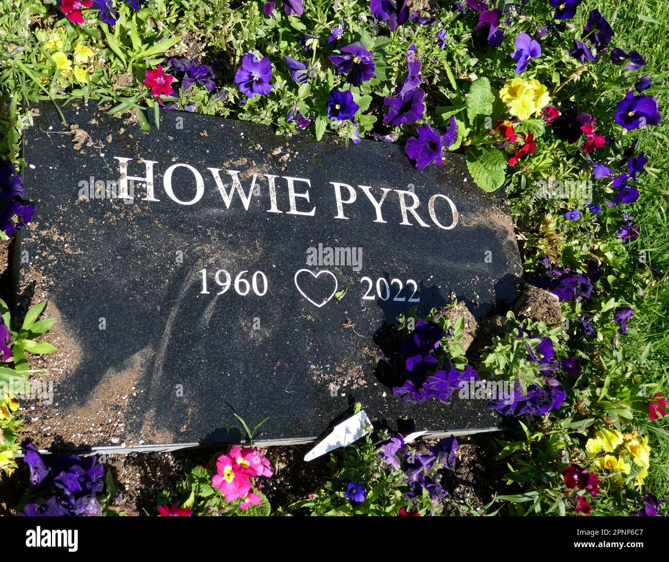 Los Angeles, California, USA 16th April 2023 Musician Howie Pyro Grave ...