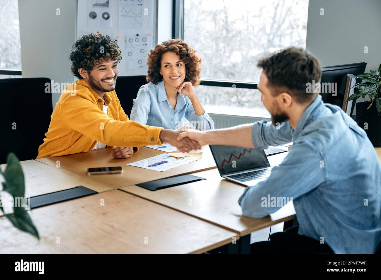 Collaboration concept. Successful confident multiracial business people ...