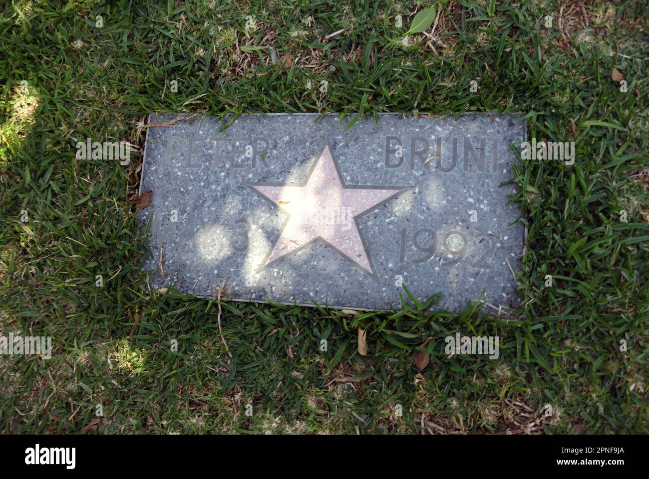 Los Angeles, California, USA 16th April 2023 Actor Peter Bruni Grave at ...