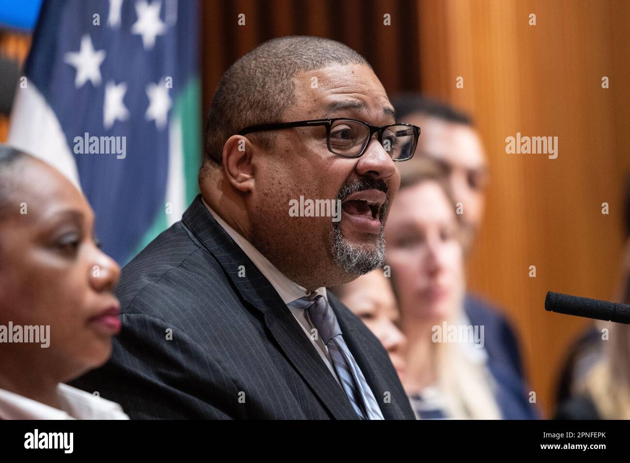 Manhattan DA Alvin Bragg speaks during briefing on arrest of suspects ...