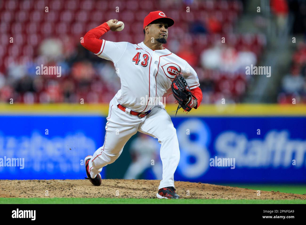 Cincinnati Reds' Alexis Diaz throws during the eighth inning of the ...