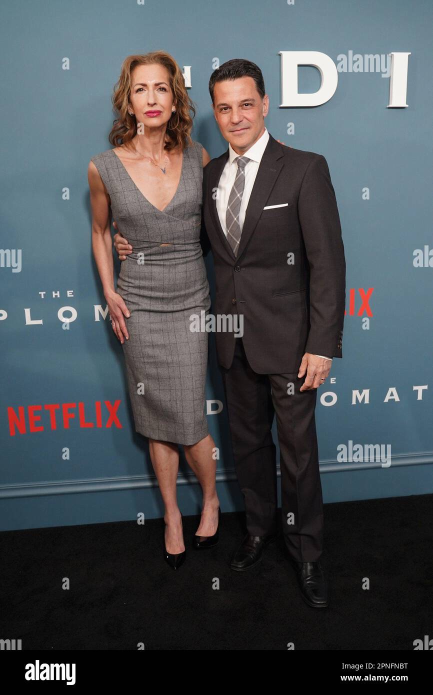 New York, NY, USA. 18th Apr, 2023. Alysia Reiner, David Alan Basche at ...