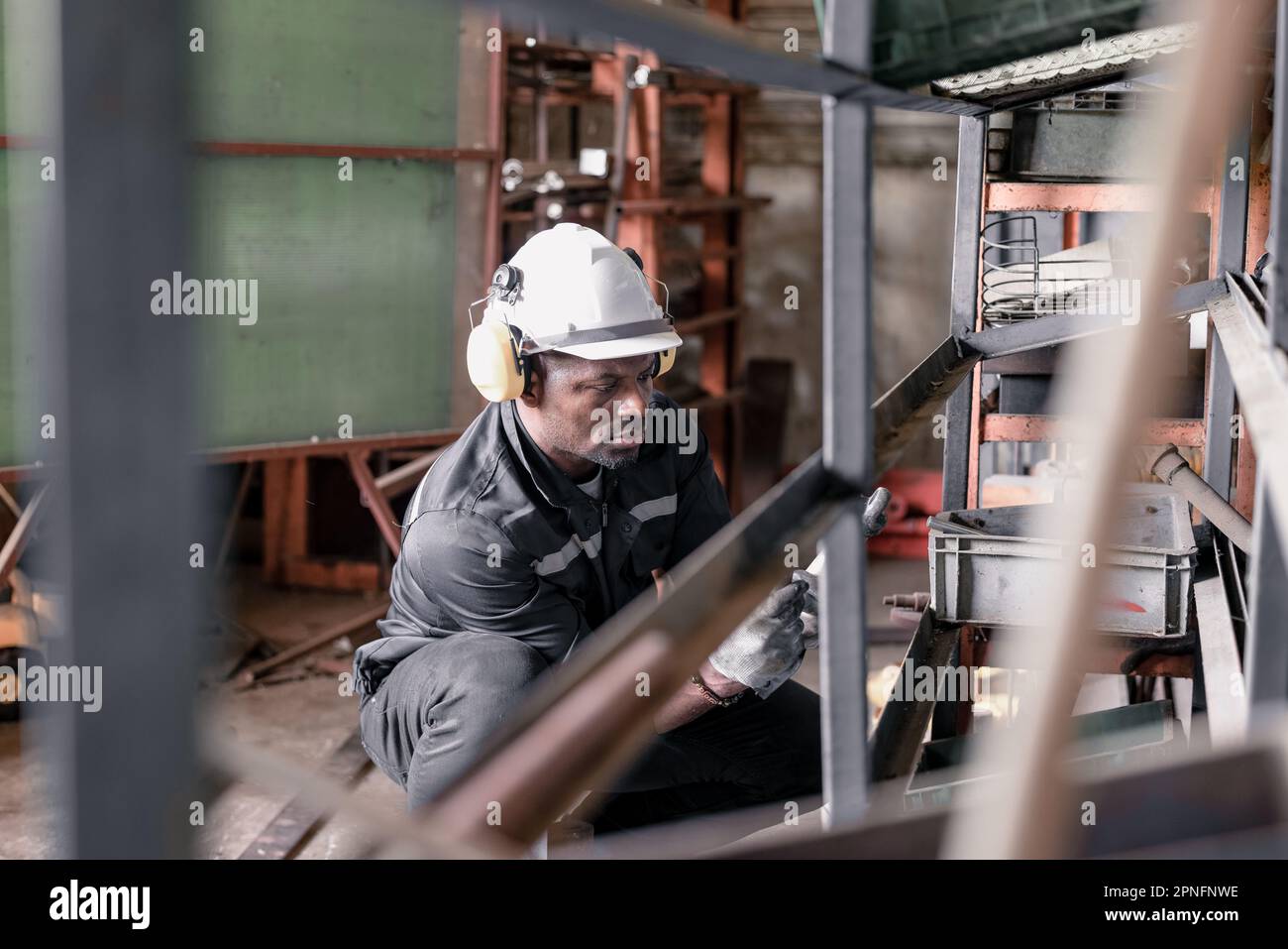 Quality defects hi-res stock photography and images - Alamy